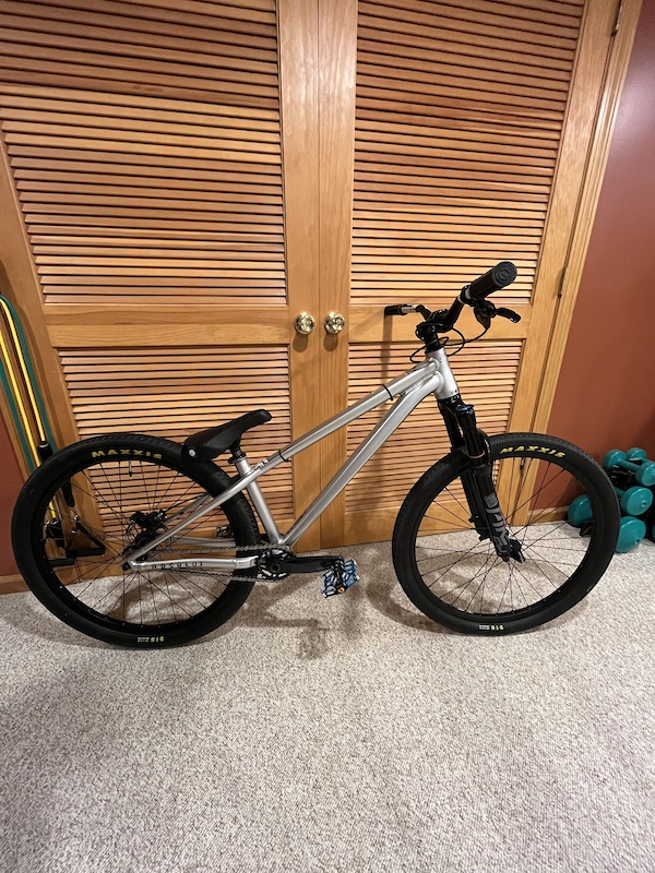 2022 Commencal Absolut For Sale