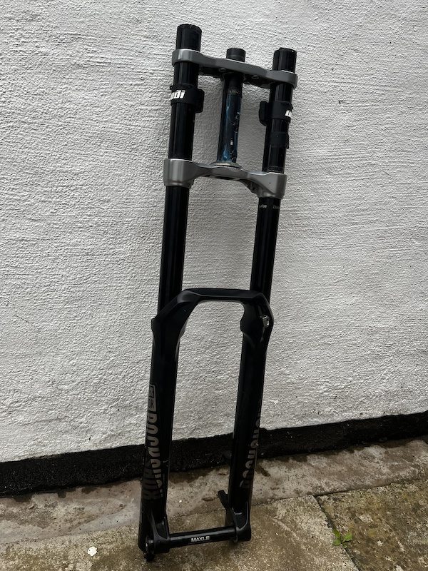 2019 Boxxers rockshox 200mm DH forks For Sale