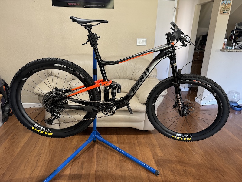 2017 Giant Anthem Advanced 2 27.5 Medium For Sale