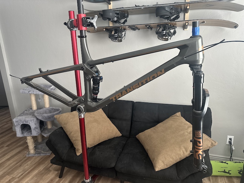 2021 Transition Spur Frame + RS Deluxe Ult + Pike Ult For Sale
