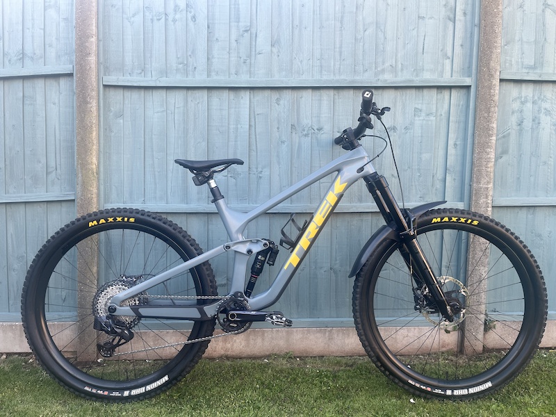 2023 Trek Slash 9.8 XT AXS Upgrades Large For Sale