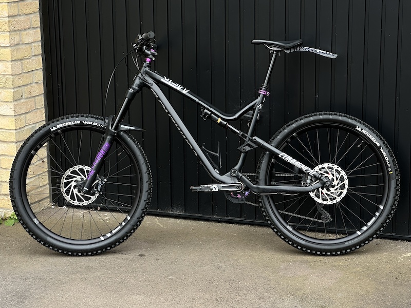 2018 Commencal Meta AM V4.2 size L + extras For Sale