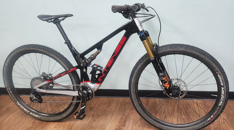 2022 Intense Sniper T Expert - Black/Silver Medium Upgraded For Sale