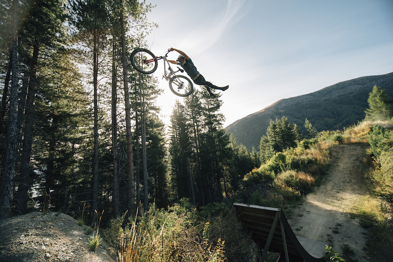 Video: Conor Macfarlane in 'Versatility' - Pinkbike