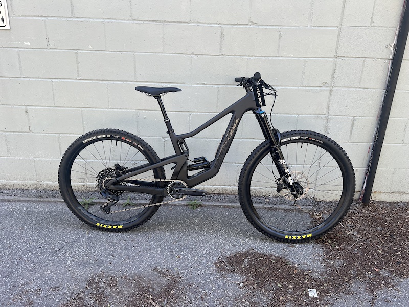 2024 Santa Cruz Bronson S Kit Mullet For Sale