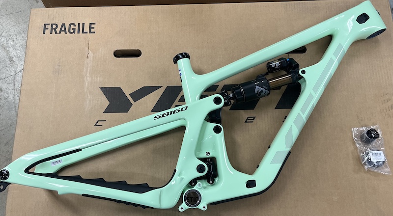 2023 Yeti SB160 medium For Sale