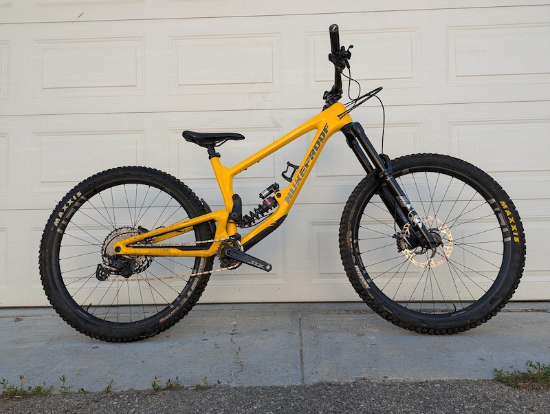 2022 Nukeproof Giga Elite 290 Large For Sale