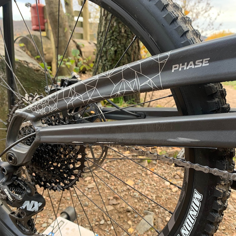 2022 Orange Phase RS Medium For Sale