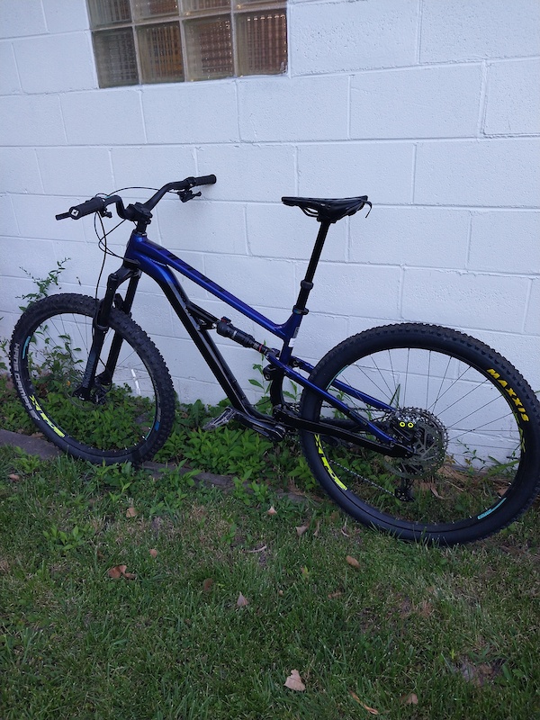 2022 Polygon siskiu t7/8 new xl frame For Sale