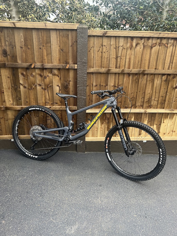 2022 Nukeproof Giga 290 Large *UPDATED AND COMPLETE* For Sale