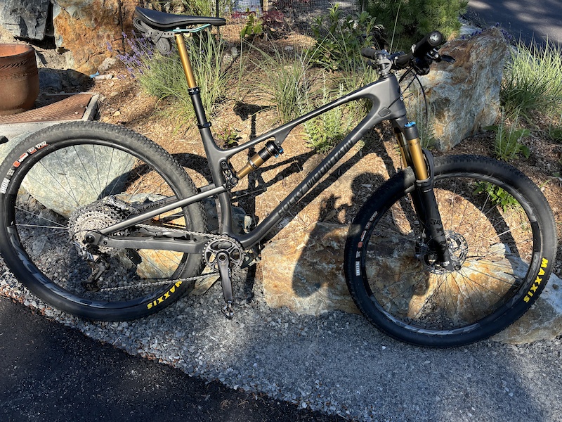 2022 Rocky Mountain element 90 For Sale