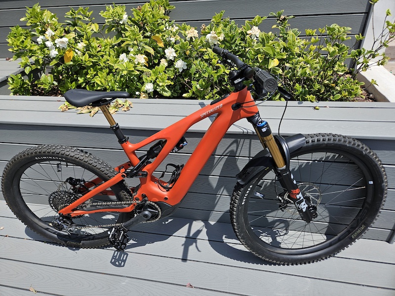 2022 The Red Mullet-Specialized Levo Pro Carbon S3 For Sale