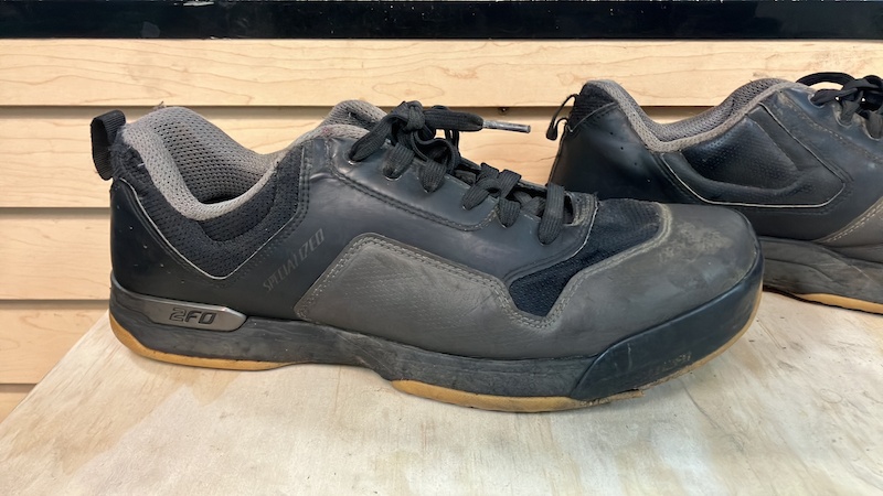 Specialized 2F0 Clip Shoes 10.5 For Sale