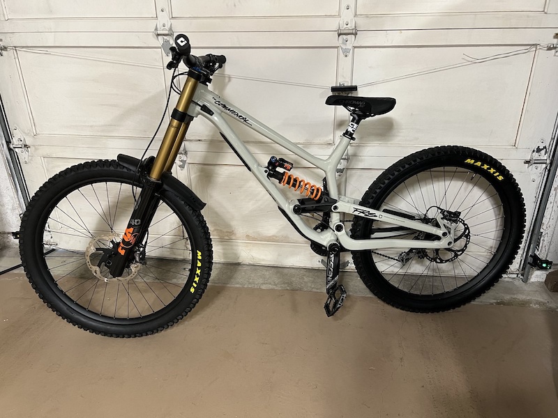 2023 Commencal FRS Fox *NEW* For Sale