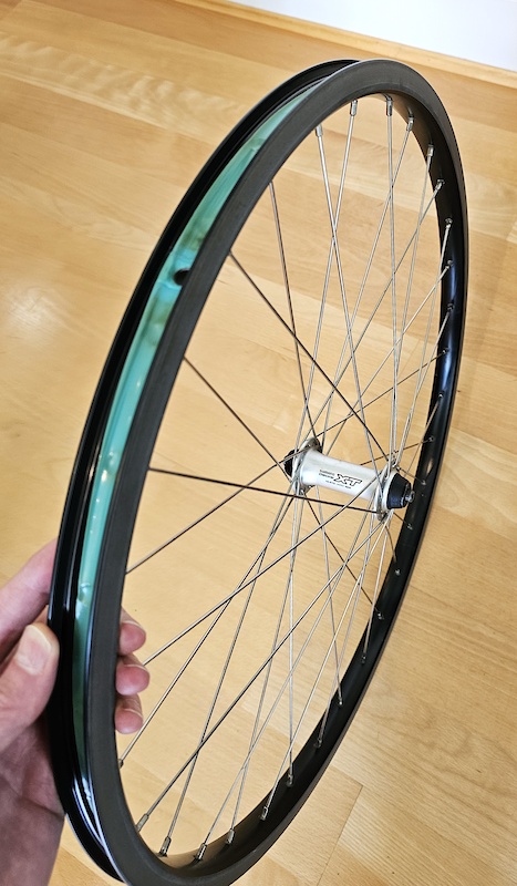 26 in. MTB/touring front wheel with Deore XT hub For Sale