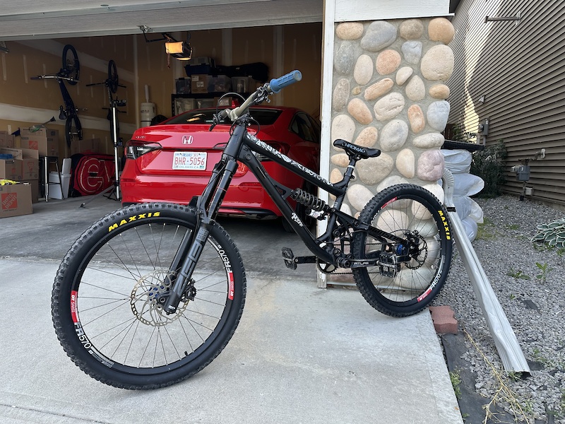 2018 Banshee Darkside 26” M For Sale