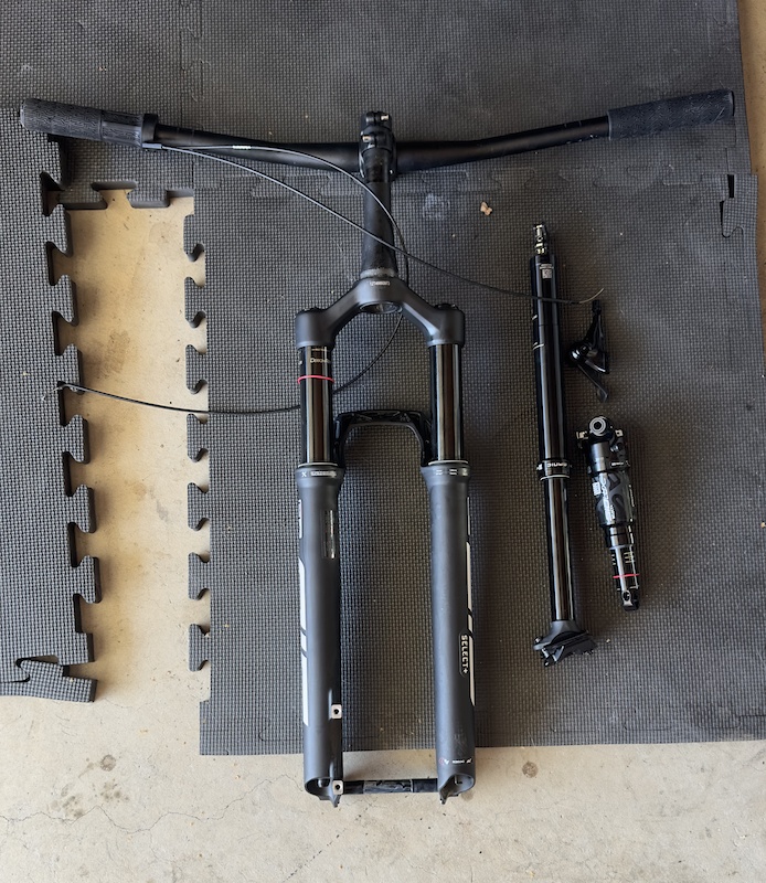 2024 Epic 8 Build- Rockshox SID Select+, SIDLUXE Select+ For Sale