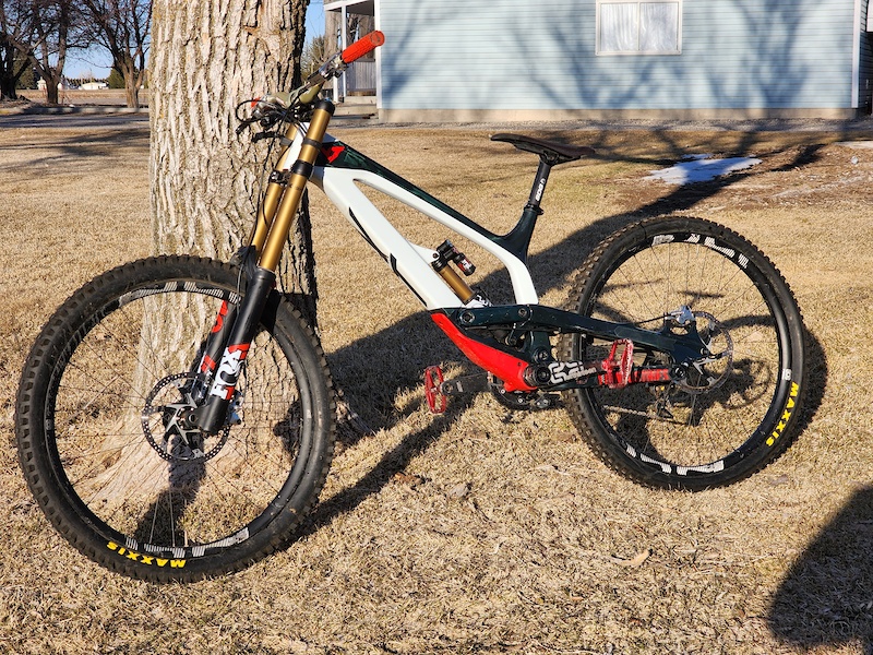 2018 Yt tues CF Pro Race MOB Edition For Sale