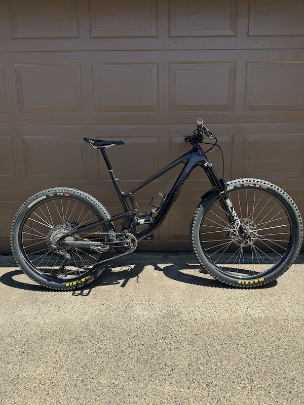 2024 santa cruz 5010 burly build! XT carbon wheels For Sale
