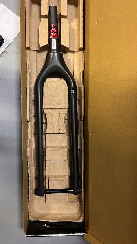 2023 Niner RDO rigid carbon MTB / bikepacking fork For Sale