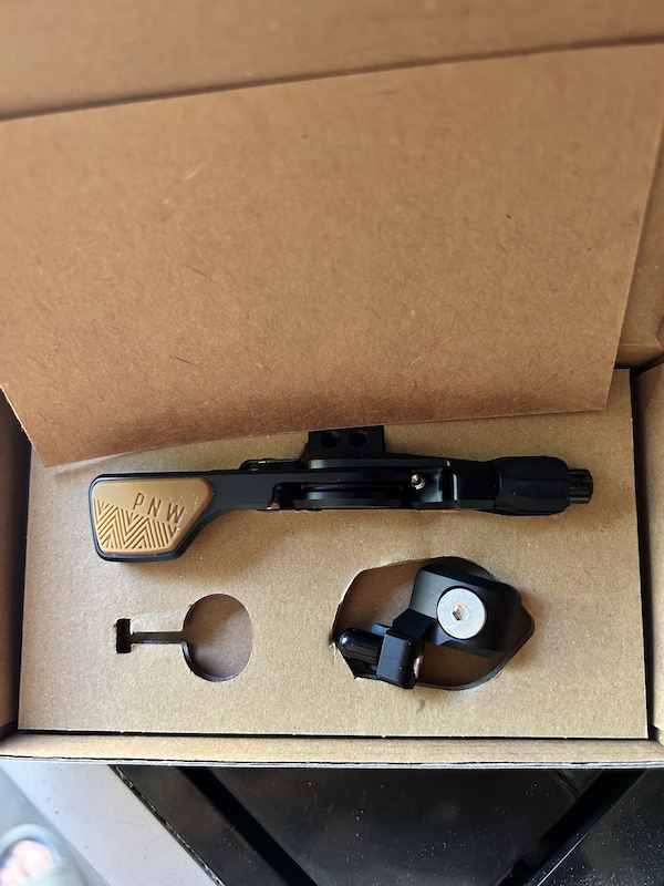 2022 Brand new Gen 1 PNW loam dropper lever For Sale