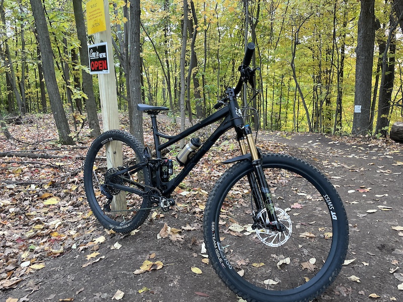 2021 Banshee Phantom V3 Size Large- Free US Shipping For Sale