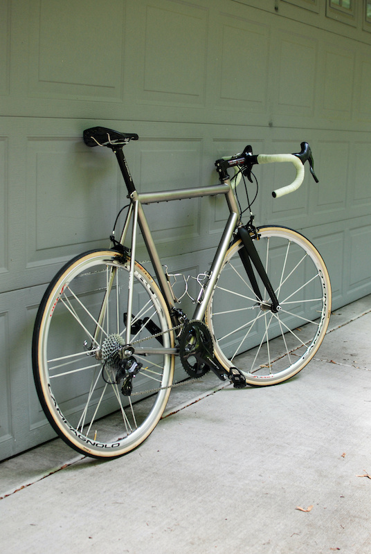 Moots Vamoots with Campy Record 12 For Sale