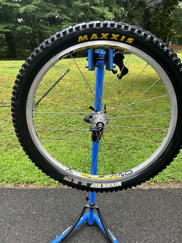 2007 26” Mavic Crossland Wheelset with Maxxis Tires For Sale