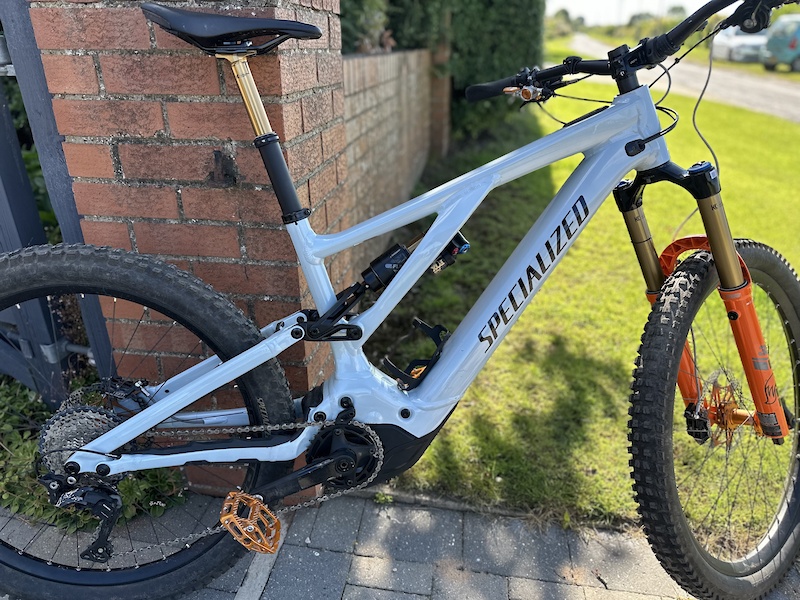 2022 Upgraded Hope/ fox specialized Xl low miles For Sale