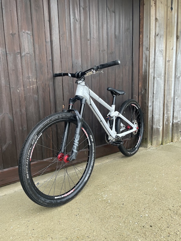 2021 Canyon stitched 720 size M For Sale