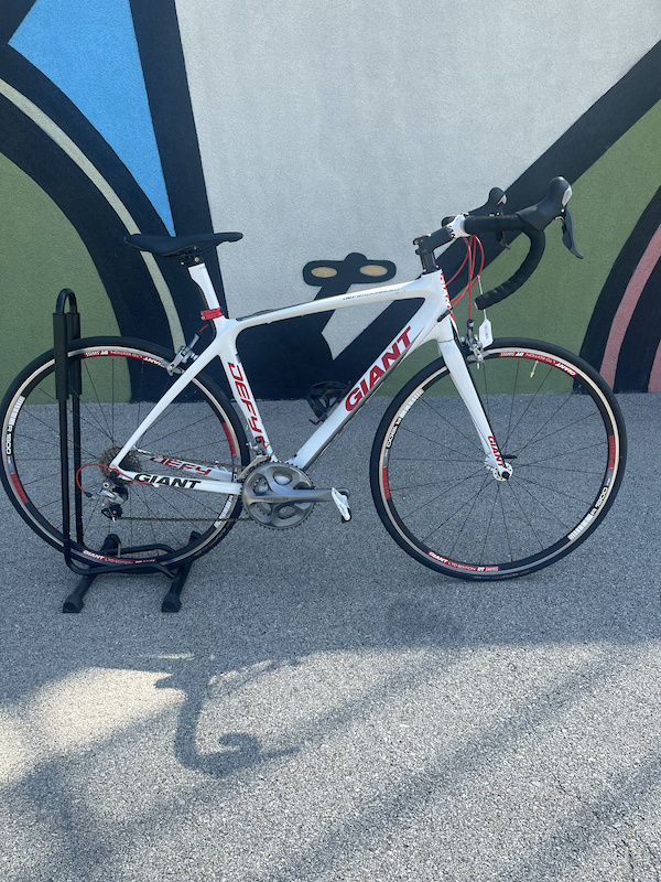 Giant Defy Advanced 1 . Size M For Sale