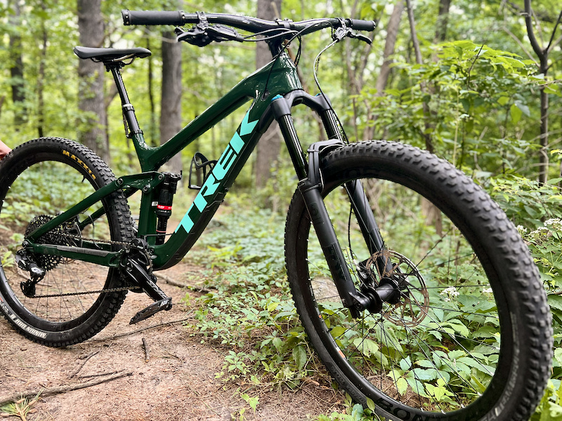 2019 Trek Slash 9.8 • Carbon Fiber • M For Sale