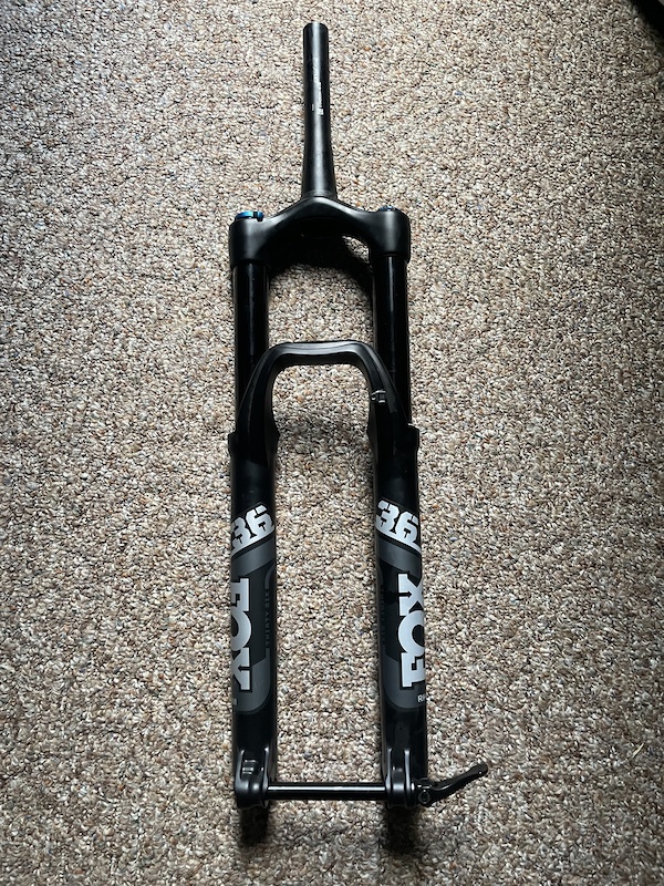 2023 Fox 36 Rhythm Grip 160mm (new take off never ridden) For Sale