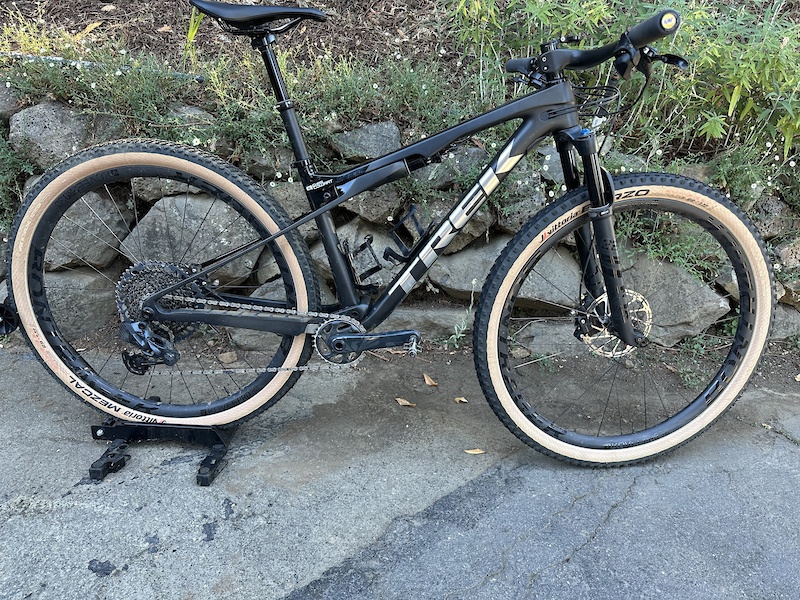 2022 Trek SuperCaliber Medium For Sale
