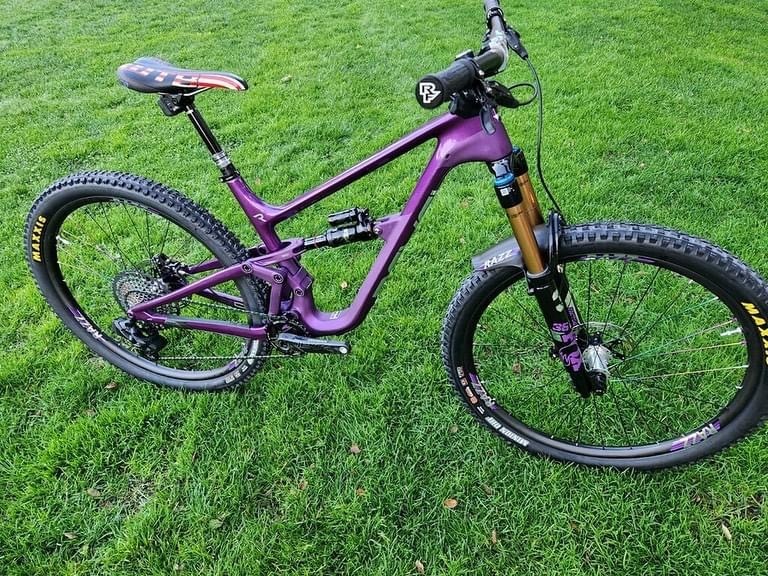 2022 REVEL Rascal size large For Sale