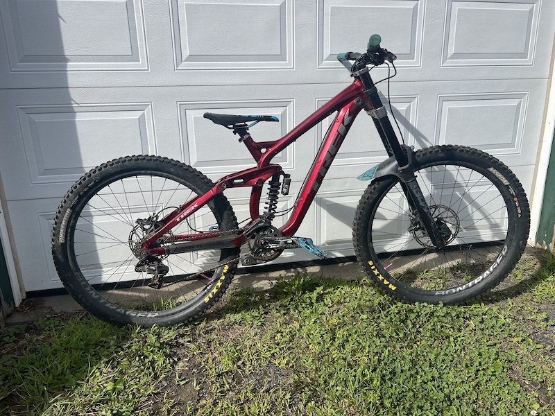 2020 Trek Session For Sale