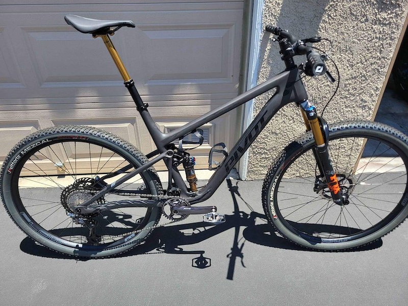 2024 Pivot Mach 4 SL For Sale