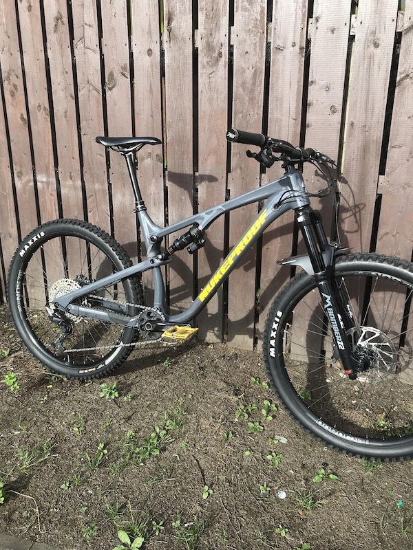 2022 Nukeproof Reactor 275 For Sale
