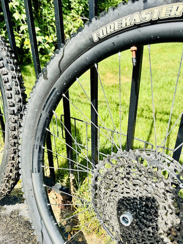 2022 DCB 29er Carbon Wheelset - Hope/SRAM/Maxxis For Sale