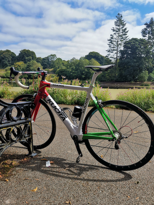 2014 Custom Italian Kuota Kom Road bike For Sale