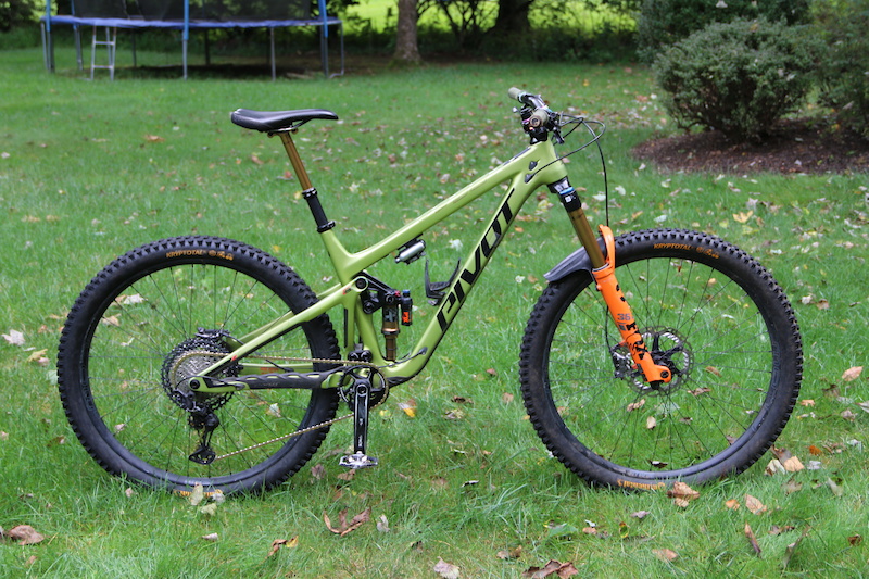 2022 pivot switchblade electric lime For Sale