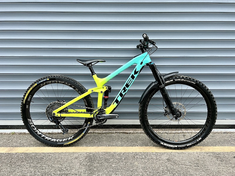2020 TREK SLASH 9.8 CARBON - EXCELLENT CONDITION For Sale