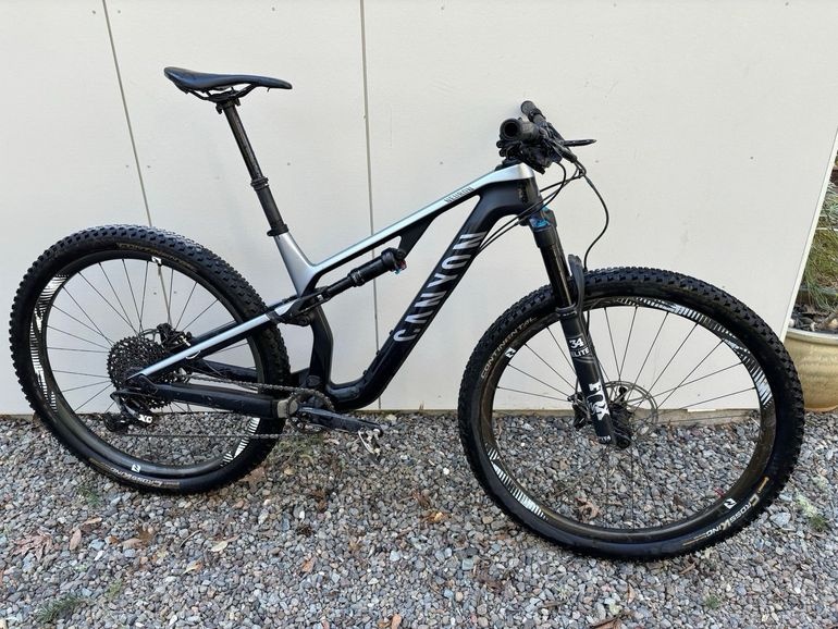 2020 Canyon Neuron CF 9.0 SL -- Medium For Sale