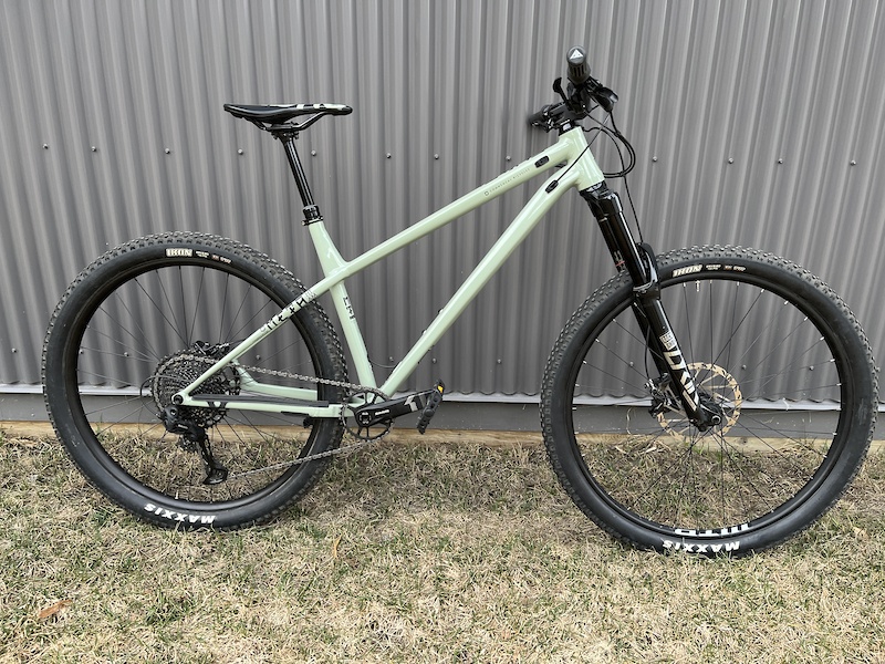 2021 Commencal Meta HT w/ Upgrades For Sale