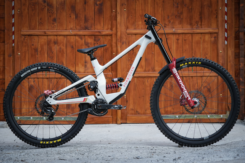 Bike Check: Emmy Lan's Forbidden Supernought - Andorra DH World ...