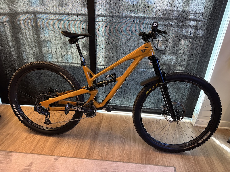 2022 YT Jeffsy Uncaged 8 Medium with Upgrades For Sale
