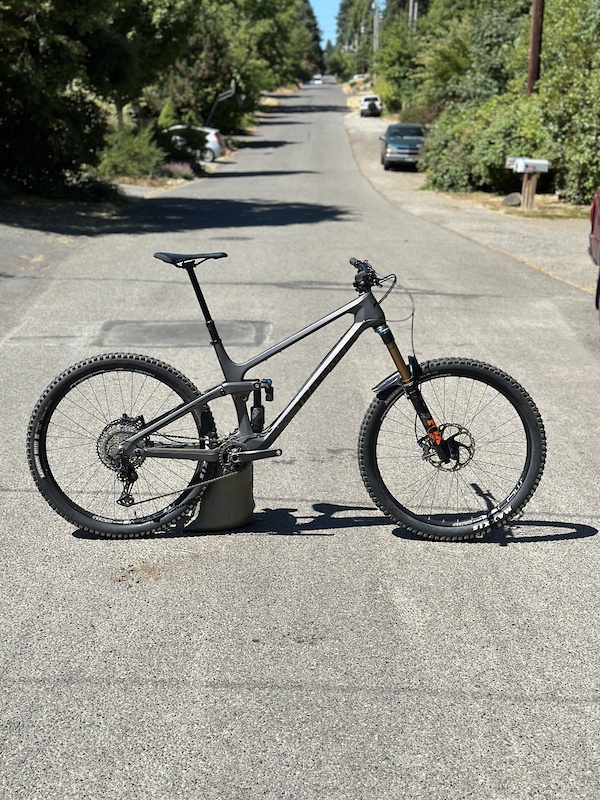 2022 Transition Sentinel Carbon XL (XT/38 Build) New Shock For Sale