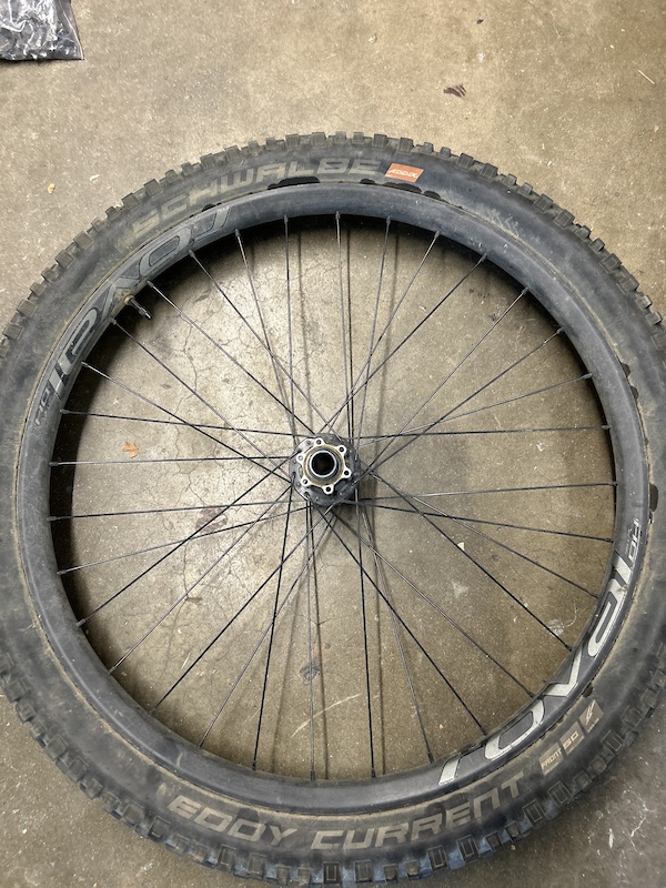 2021 Specialized roval dh wheel and tire For Sale