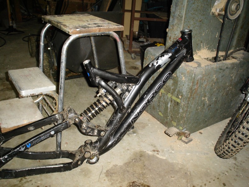 05 norco aline frame, size medium, price reduced!!! For Sale