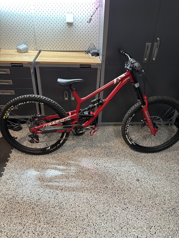 2020 Commencal Furious Race For Sale